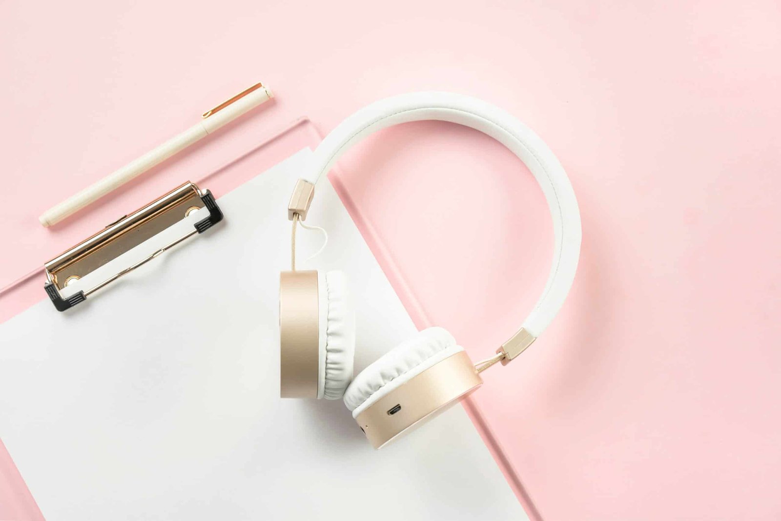 TranscribeMe Review: Best Transcription Jobs for Beginners